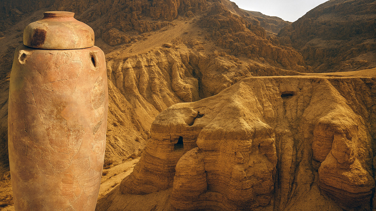 Study Topics of the Dead Sea Scrolls: What Does the Qumran Library ...